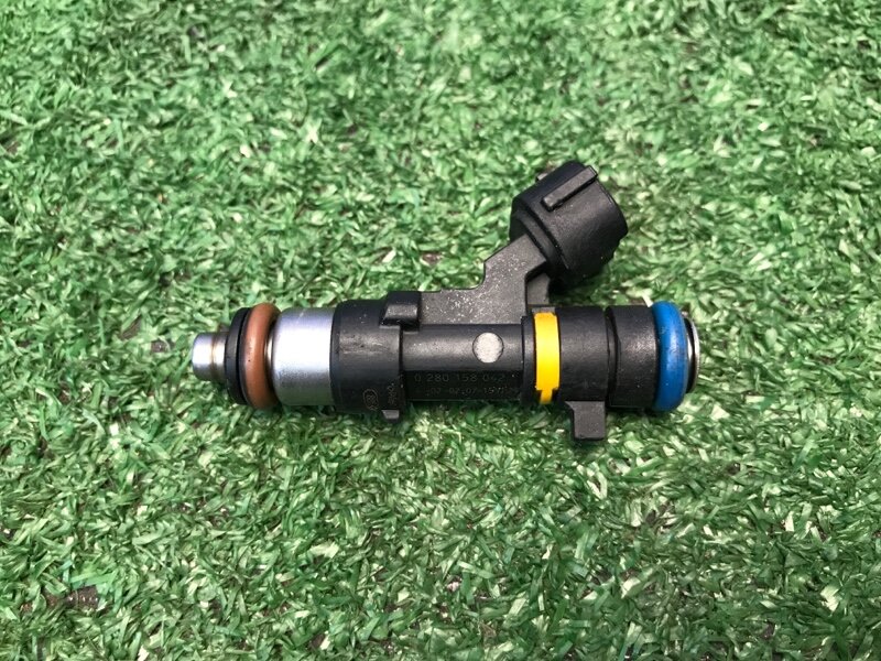 Форсунка Infiniti FX35 S50 3.5 VQ35DE (б/у) 0280158042