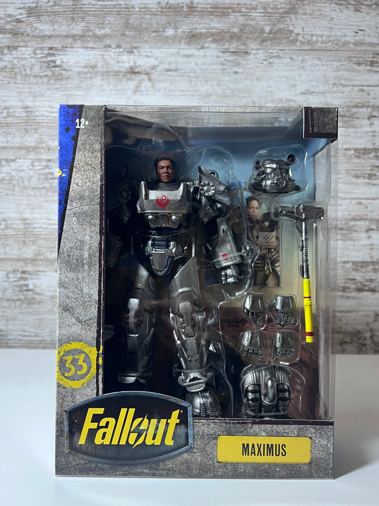 Фигурка Максимус, Maximus Fallout, 22 см в комплекте Аксессуары, от McFarlane Toys