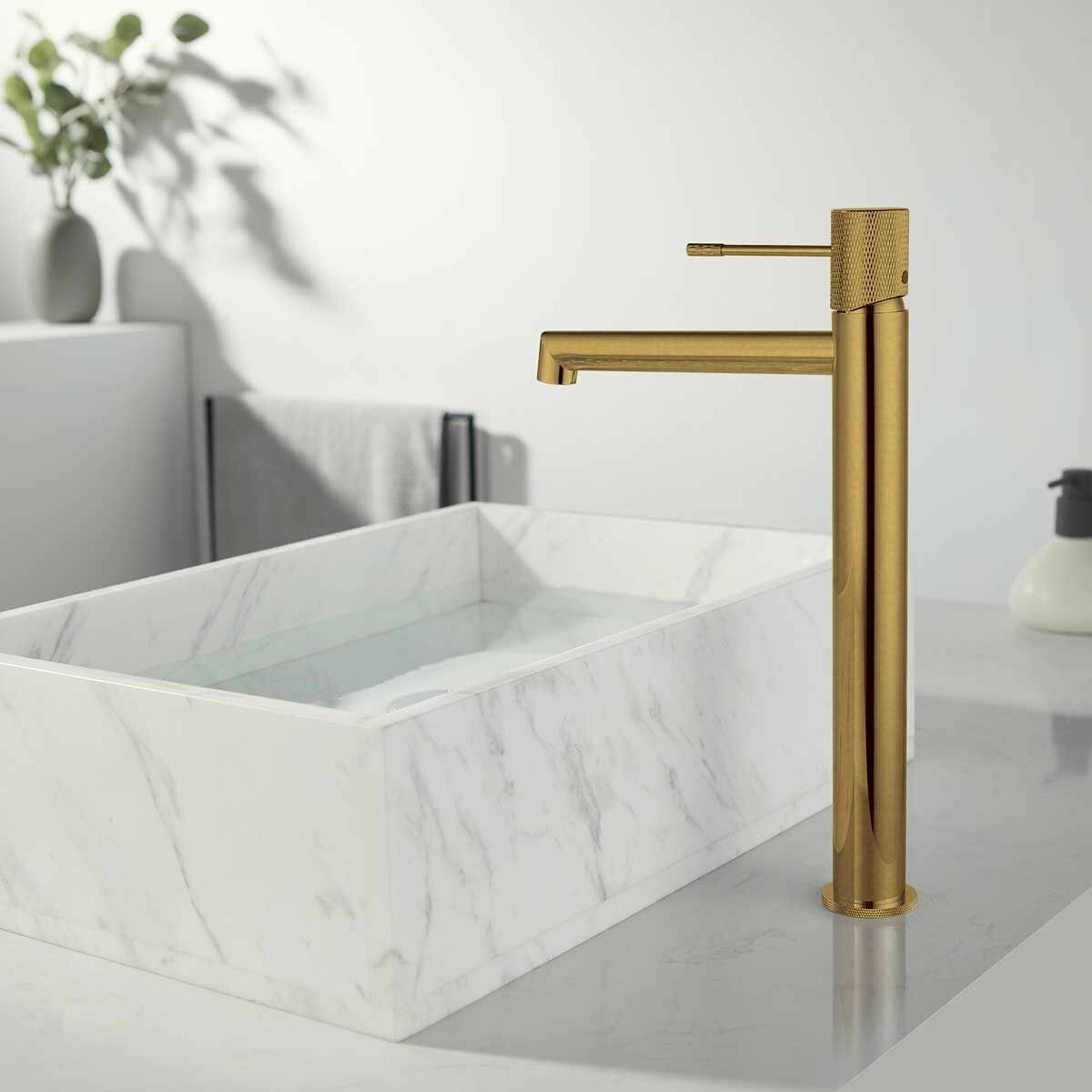 Смеситель для раковины Vincea Desire INPVBF-1D2BG однорычажный, брашированное золото