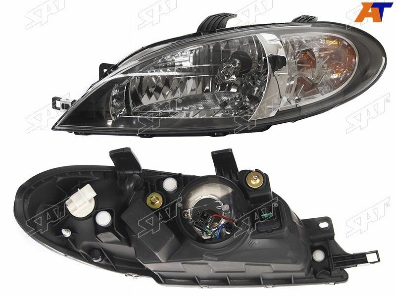 . SAT Фара для CHEVROLET LACETTI HBK 04-, DAEWOO GENTRA 13-16, RAVON GENTRA 15-18 левая мех. корректор