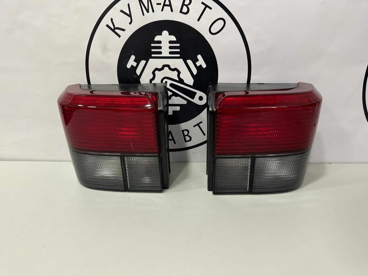 Задние фонари фольксваген Т4 Volkswagen Т4 комплект левый правый DEPO красные с 1997 по 2003 год