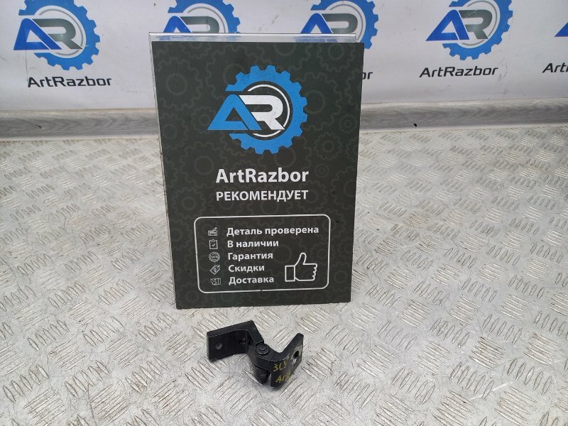 Б/У Петля двери задней левой верхняя Skoda Octavia A5 / Шкода Октавия A5 2.0 BKD 140 Л.С 2006