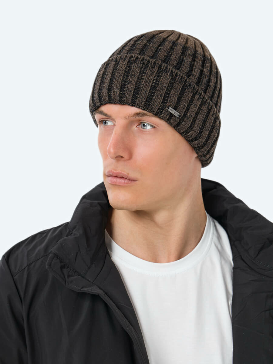 Шапка-бини для мужчин