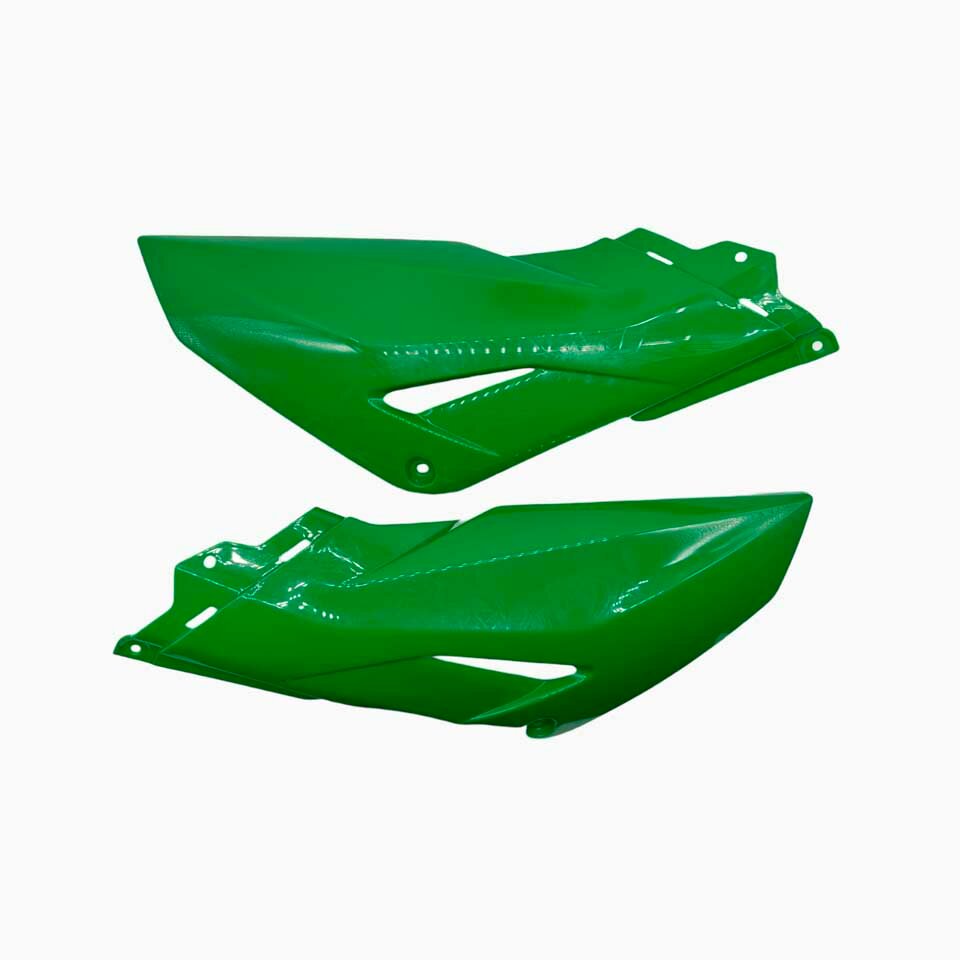 Пластик облицовочный боковой бензобака на мопед Альфа Sport зеленый