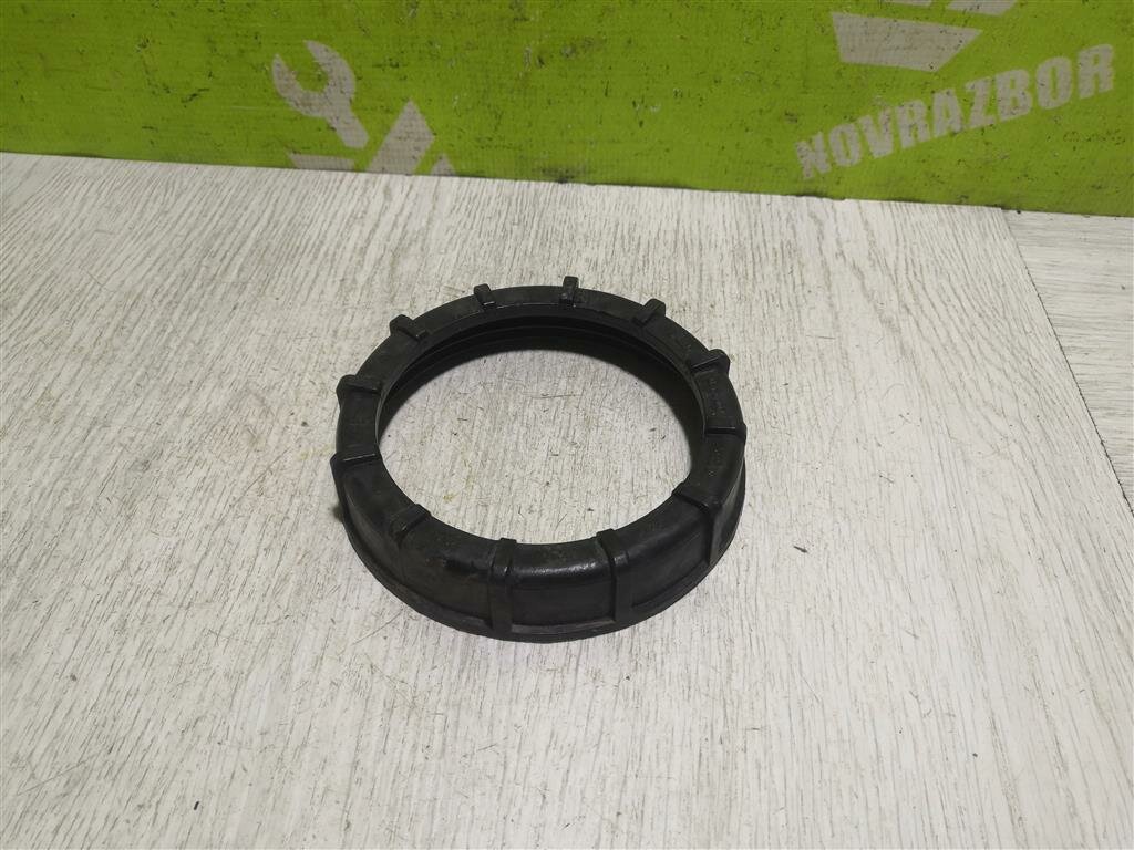 Гайка топливного насоса Skoda Octavia A4 1U 2000-2011