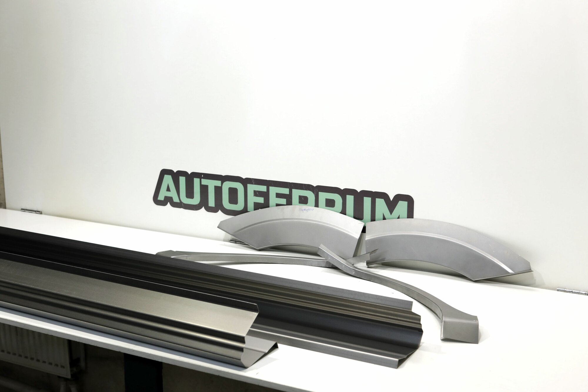 Кузовные ремонтные задние арки и пороги (комплект)+усилители для Mitsubishi Pajero/Montero IV 2007 (митсубиси паджеро/монтеро 4), тип кузова-внедорожник 5 дв, холоднокатаная сталь 1 мм и 1.2 мм