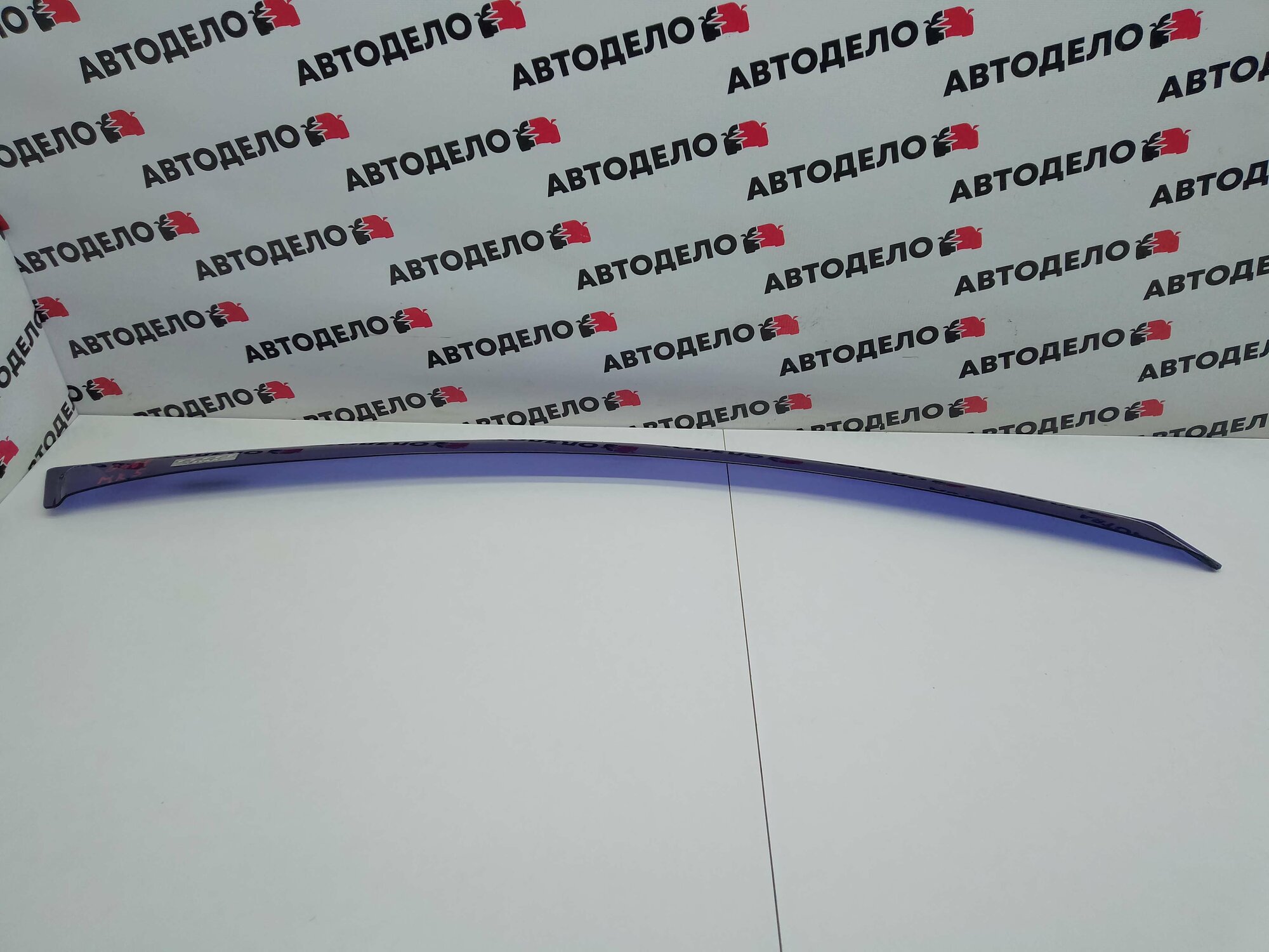 Ветровик п/п Volkswagen Golf MK5 2006 г.в