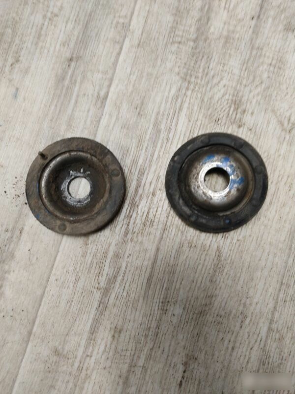 Чашка рессоры передняя Peugeot 308 I рестайлинг Б/У с пробегом