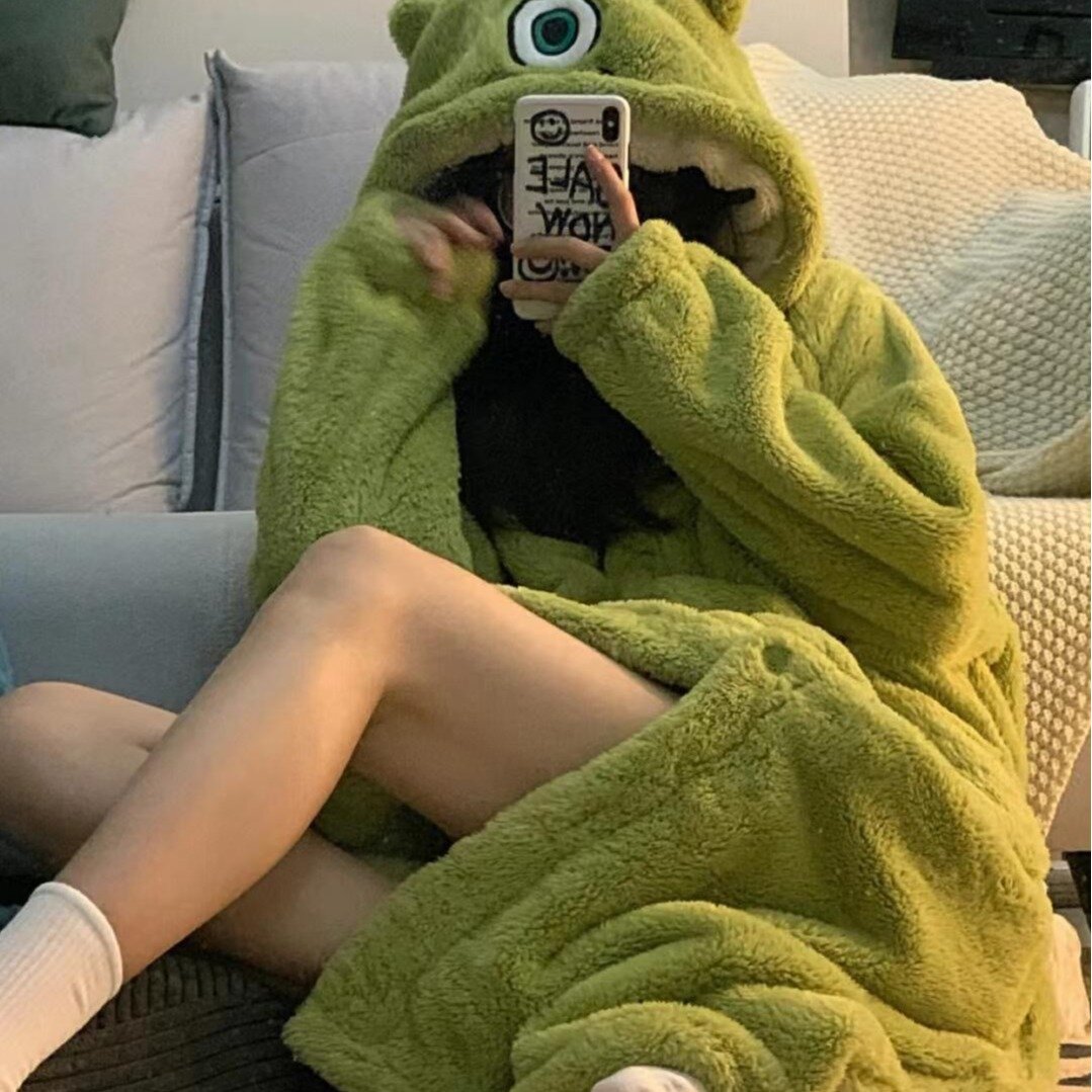 Милая пижама из кораллового флиса с капюшоном и большими глазами для женщин, новинка осени и зимы 2025 года, халат/домашняя одежда, размер：L