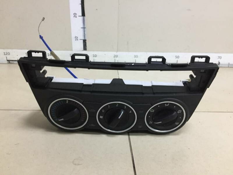Блок управления отопителем Mazda CX-5 KE 2011-2017 кат.номер: KD4561190B