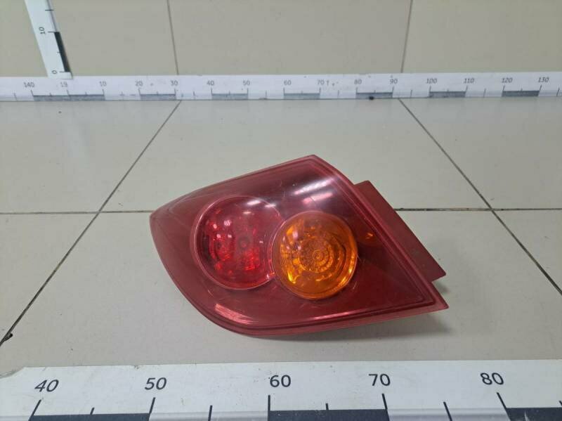 Фонарь задний наружный левый Mazda 3 BK 2002-2009 кат.номер: 082161964 BN8V51160E
