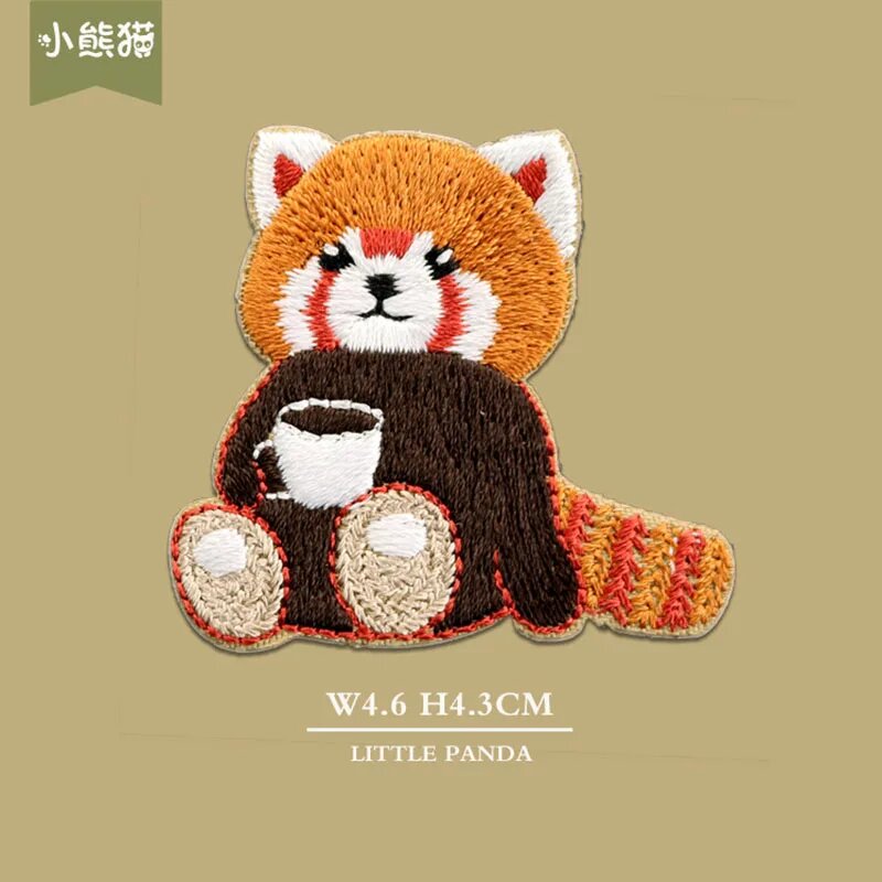 Вышивка на одежду "Маленький панда с кофе", 4.6x4.3 см, Цвет: Lesser Panda A