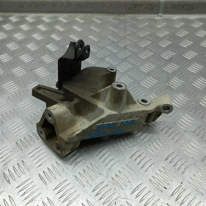 Б/У Кронштейн двигателя Chevrolet Cruze / Шевроле Круз 1.3 M13A 88Л.С. 2002