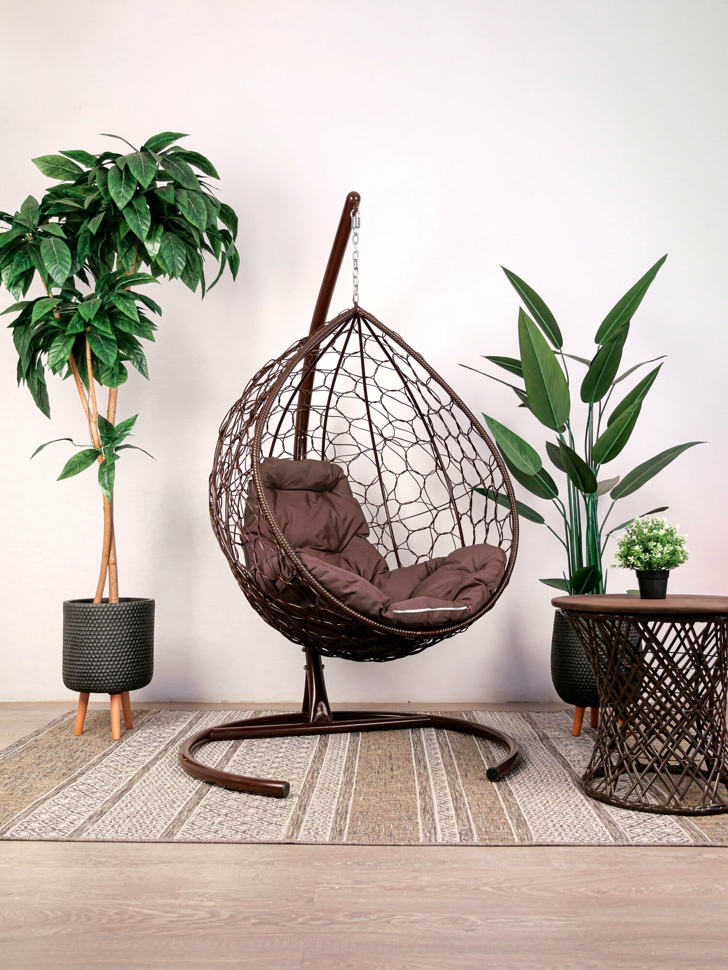 Кресло кокон W-GROUP Капля с ротангом, 98х186 см, до 120 кг коричневое/коричневое