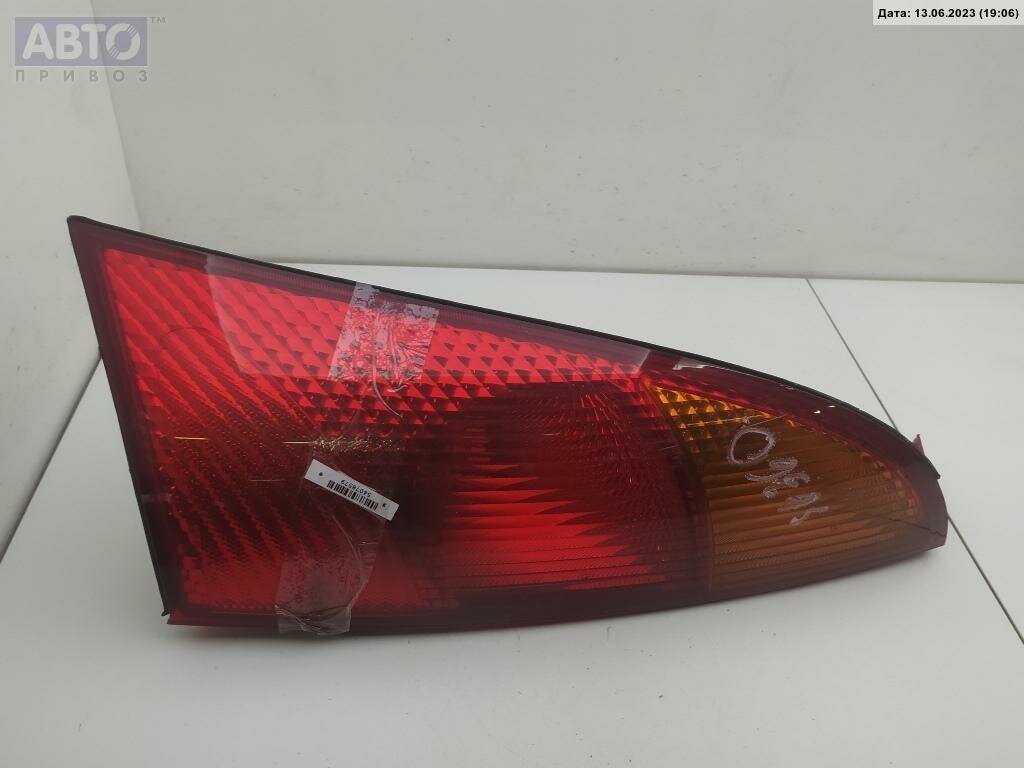 Фонарь задний правый Ford Focus 1 (1998-2005)