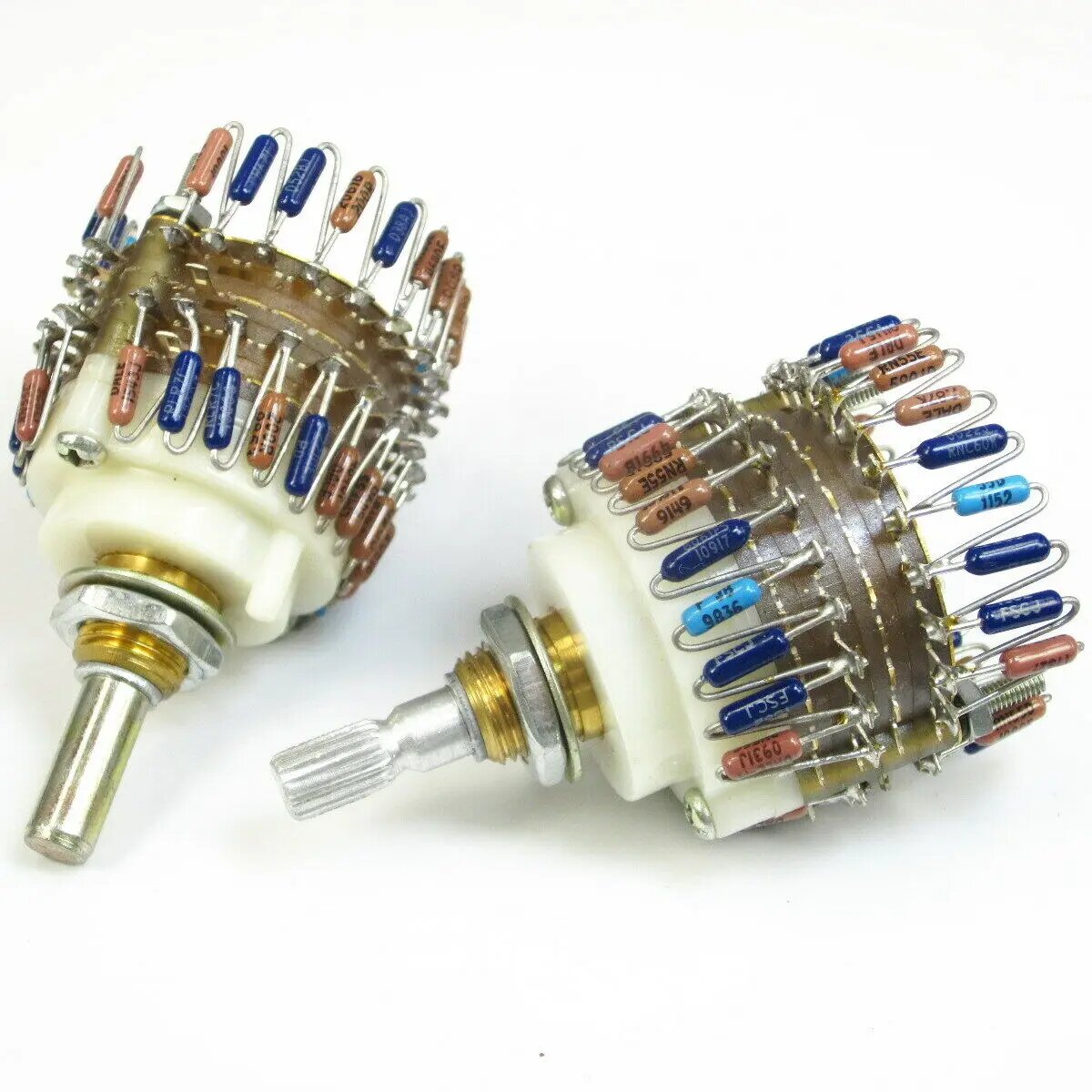 Стерео потенциометр громкости SENGTERBELLE 23 шага Gear 50K