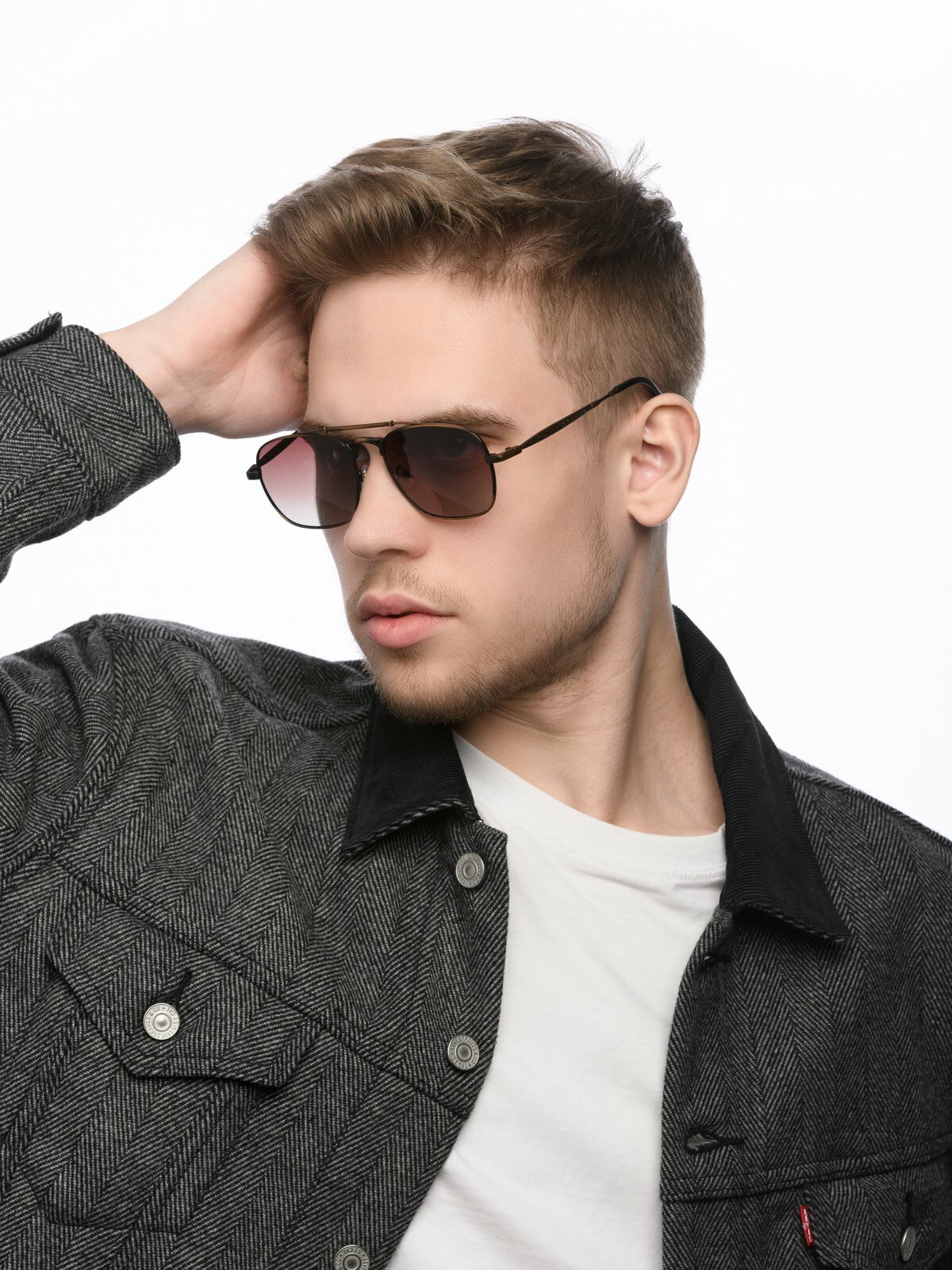 Солнцезащитные очки