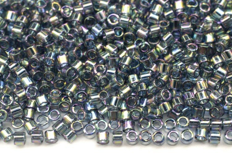 Бисер японский MIYUKI Delica цилиндр 10/0 DBM-0111 радужный серый, прозрачный глянцевый, 5 грамм