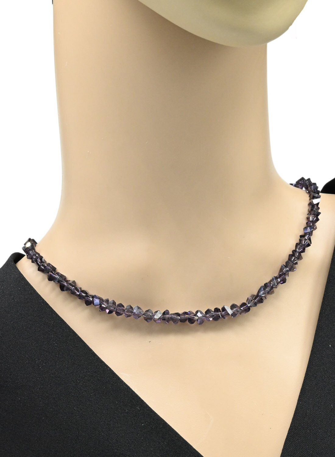 Чокер, циркон