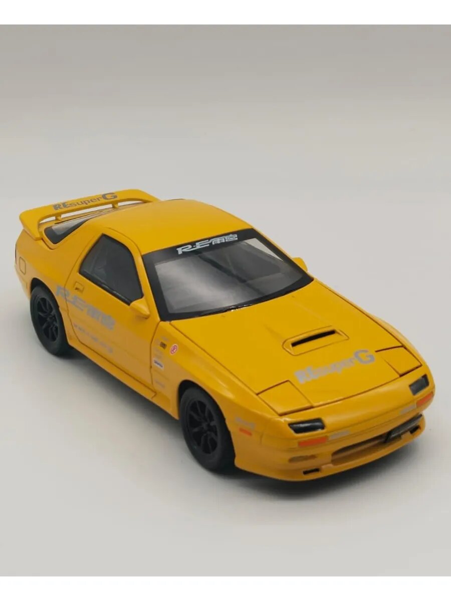 Металлический автомобиль Мазда Mazda RX 1:24