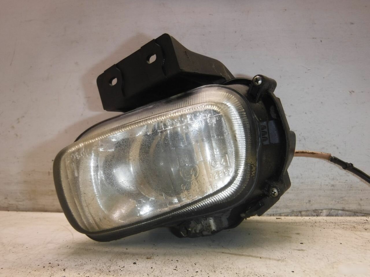 Фара противотуманная левая Mazda Xedos 9 I (1993—2000)
