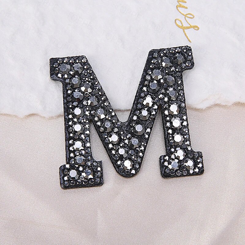 Блестящие значки с надписью "A", черные, 26 шт. M