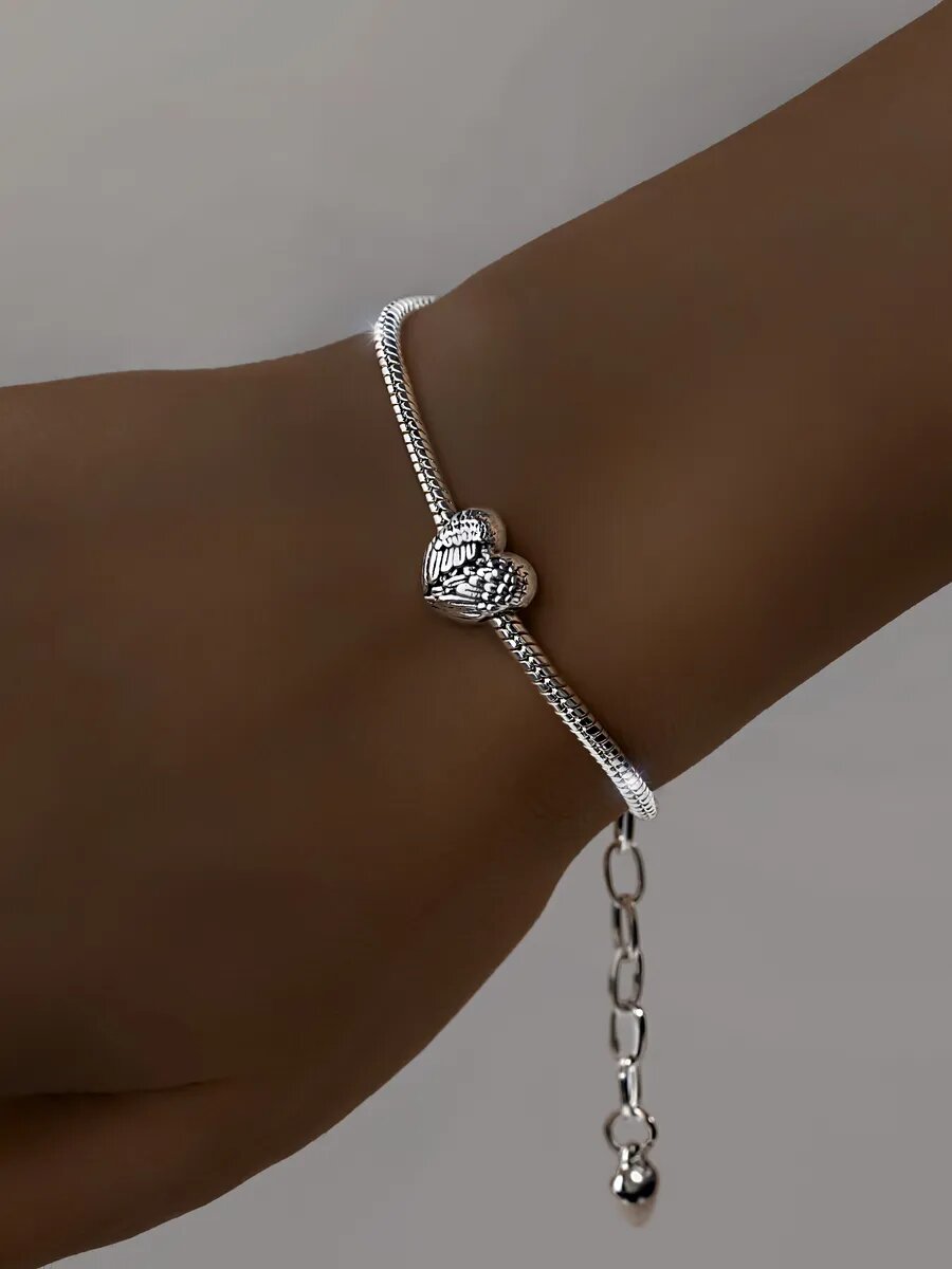 Плетеный браслет