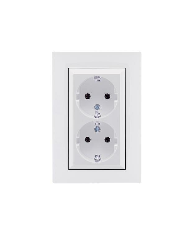 Розетка 2-я Karea RIZZ с заземл. бел. Makel 88001082
