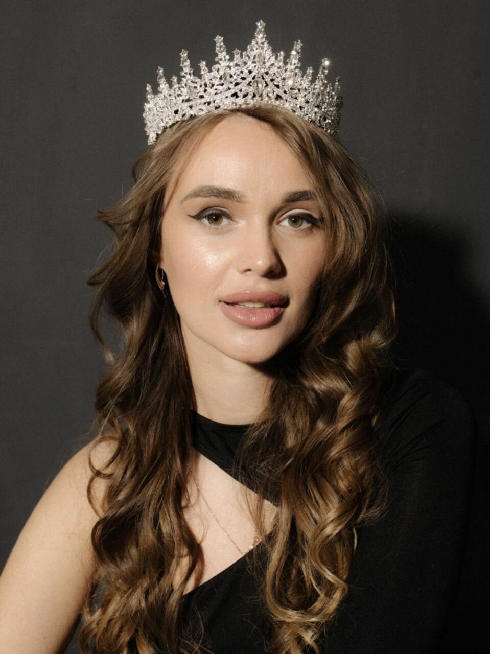 Свадебная диадема с кристаллами для женщин и девочек, элегантное украшение для волос на праздник и фотосессии