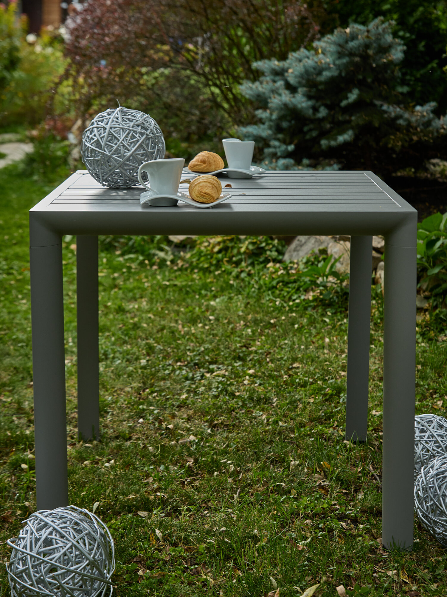 Стол Konway "Toronto", металлический, квадратный, 80 x 80 см