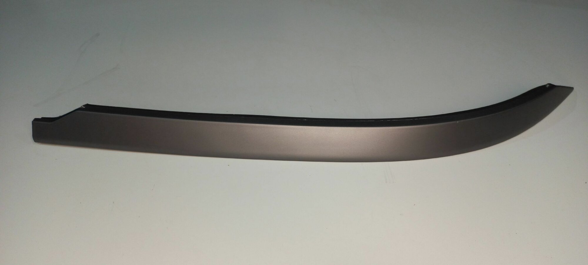 Накладка бампера заднего правая (серая) Chery Tiggo 7 Pro [1.5 16V CVT внедорожник] 602001057AADQ