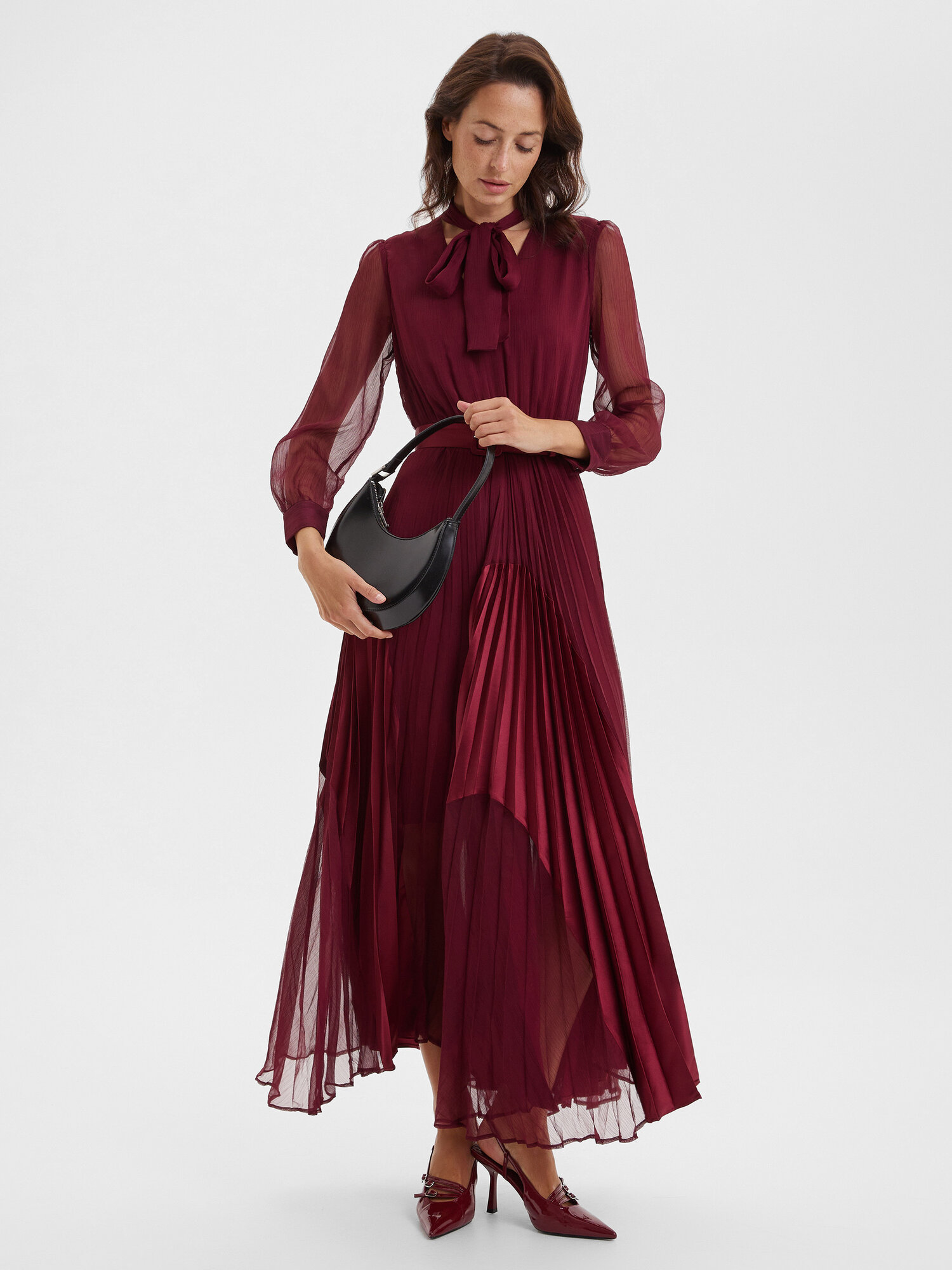 Платье 2024-2025