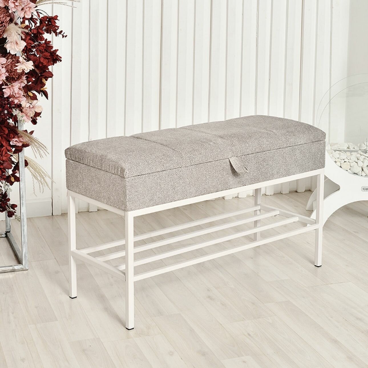 Банкетка в прихожую с мягким сиденьем, ящиком и полками для обуви