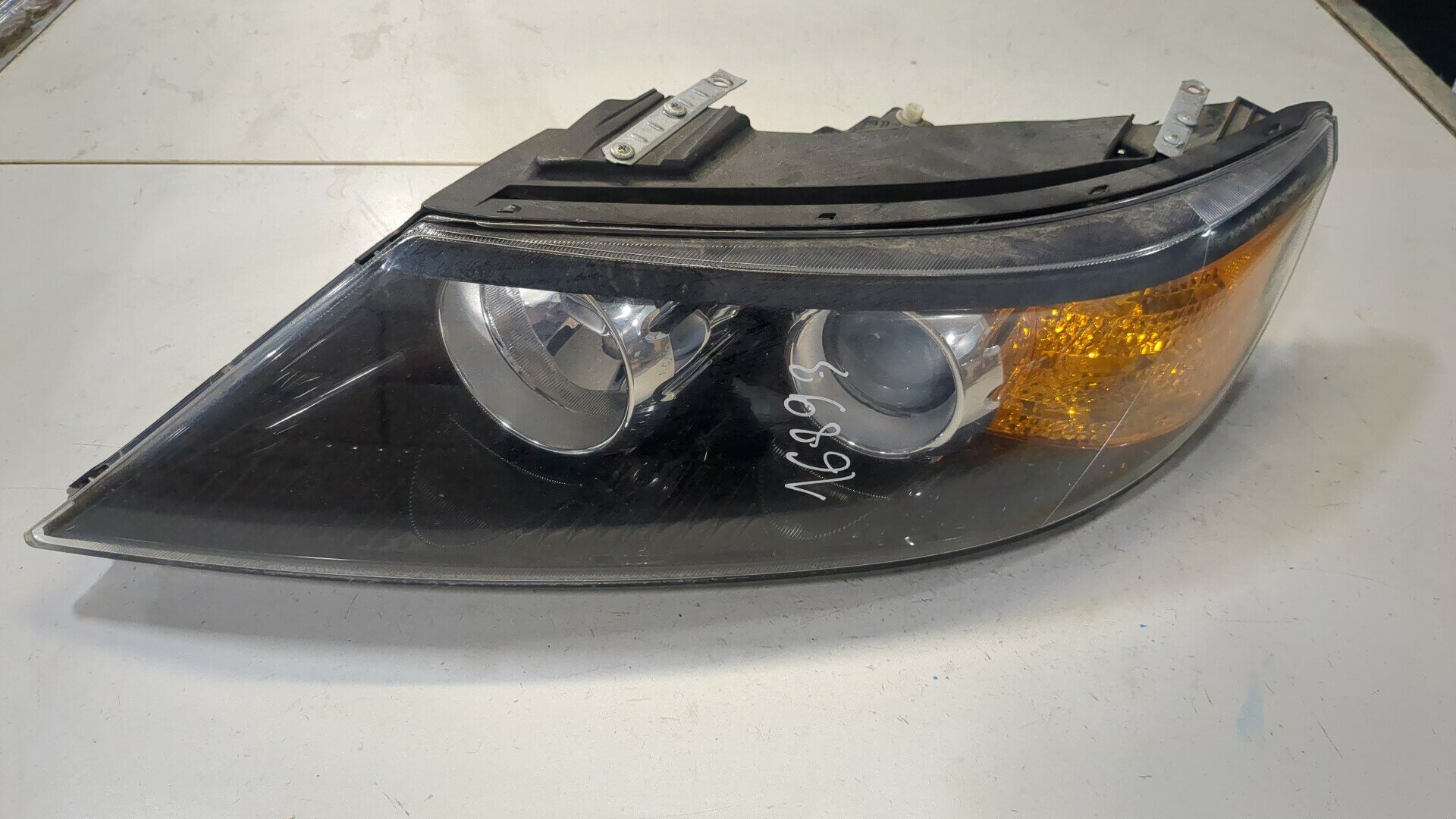 Фара (передняя) левая КИА Sorento XM Б/У