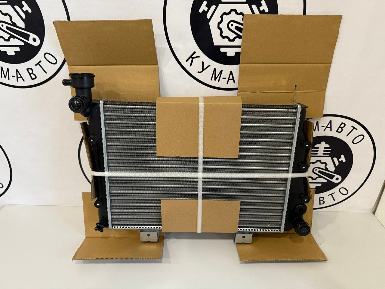 Радиатор охлаждения для автомобилей ВАЗ 2104, 2105, 2107 карбюратор/инжектор