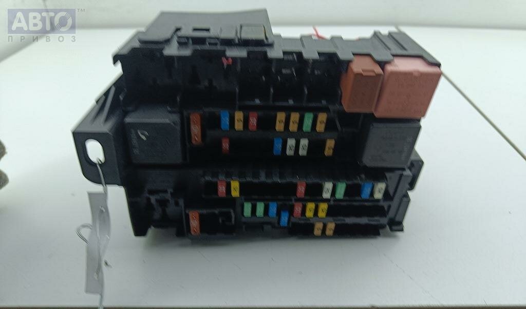 Блок предохранителей Renault Laguna 3 (2008-2015)