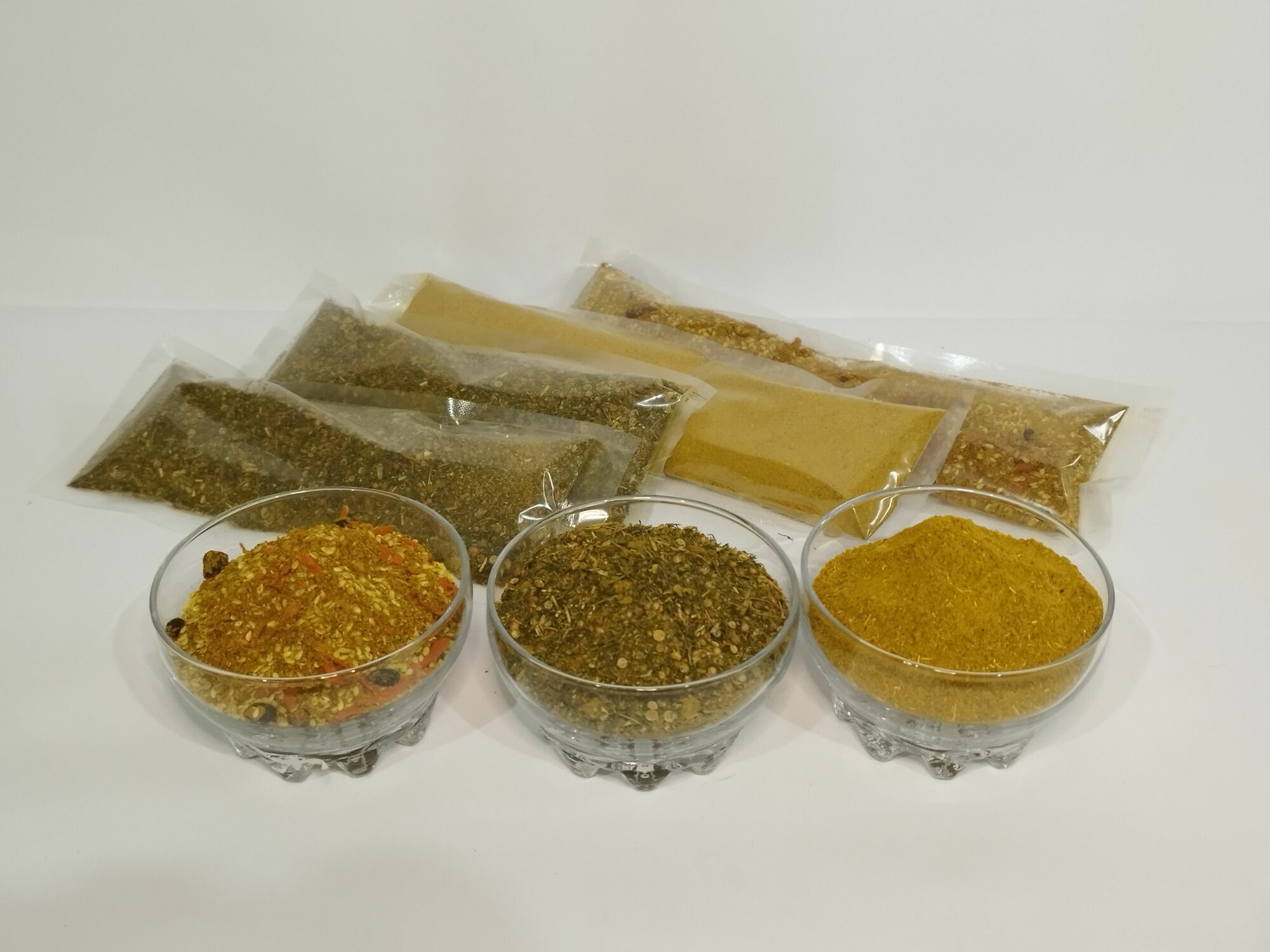 Набор приправ 3шт по 200гр (хмели-сунели, для плова, для птицы)