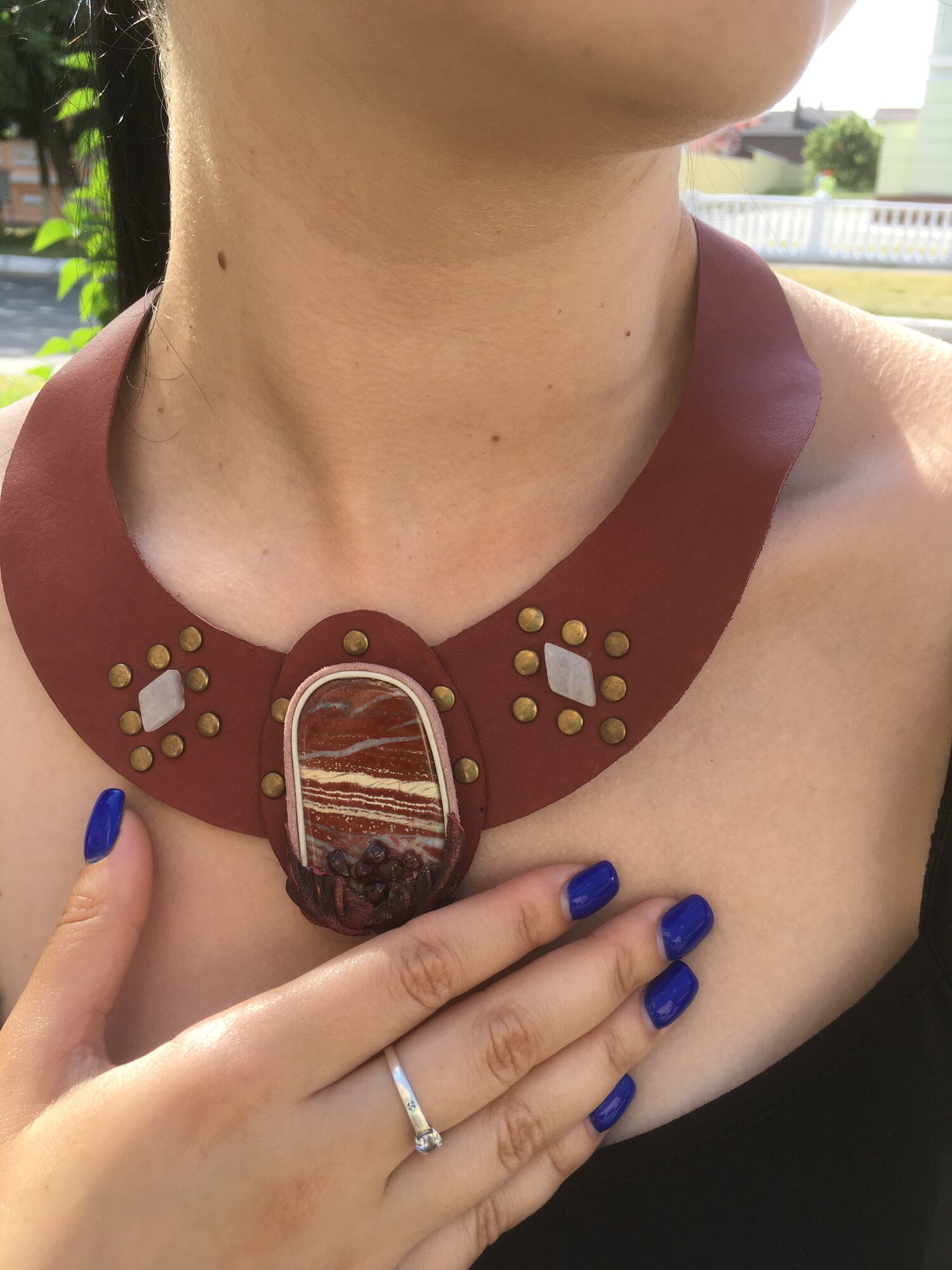 Колье, яшма, кварц, гранат