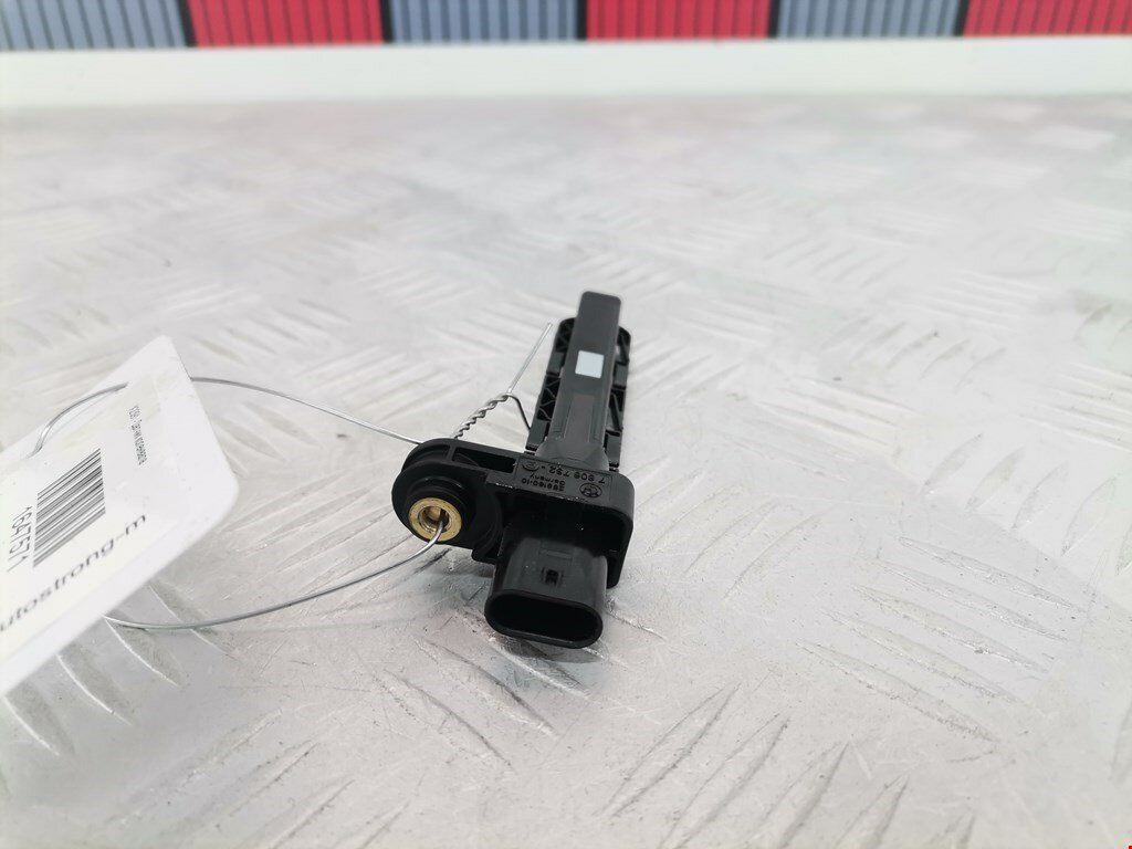 Датчик коленвала BMW 3-Series (F30/F31/F34/F35) 13627806782 арт. 1647571