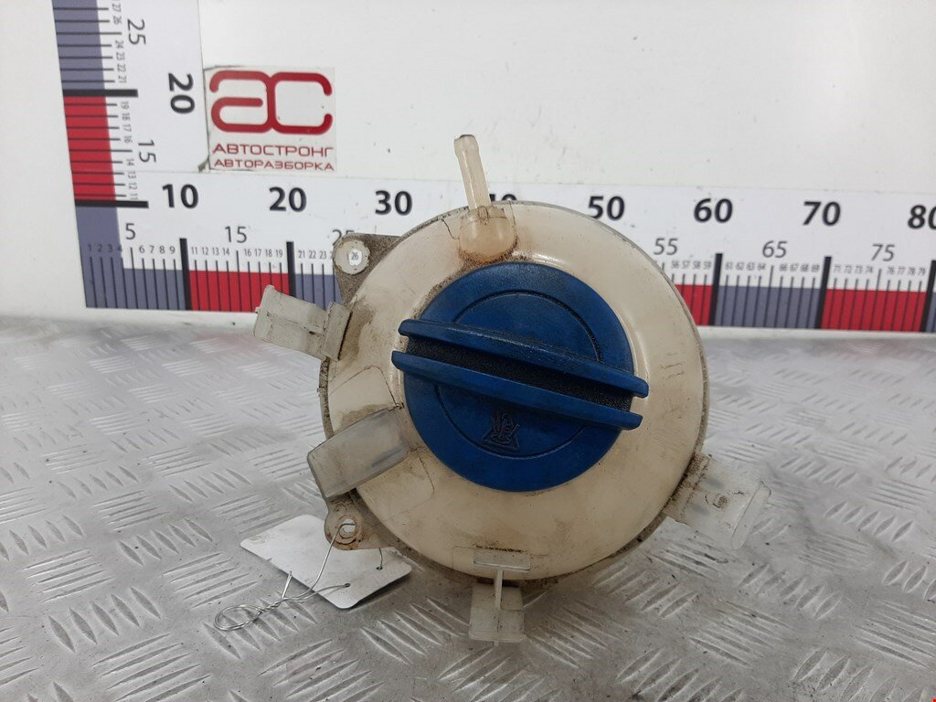 Бачок расширительный Audi A3 8P 1K0121407A арт. 1712089