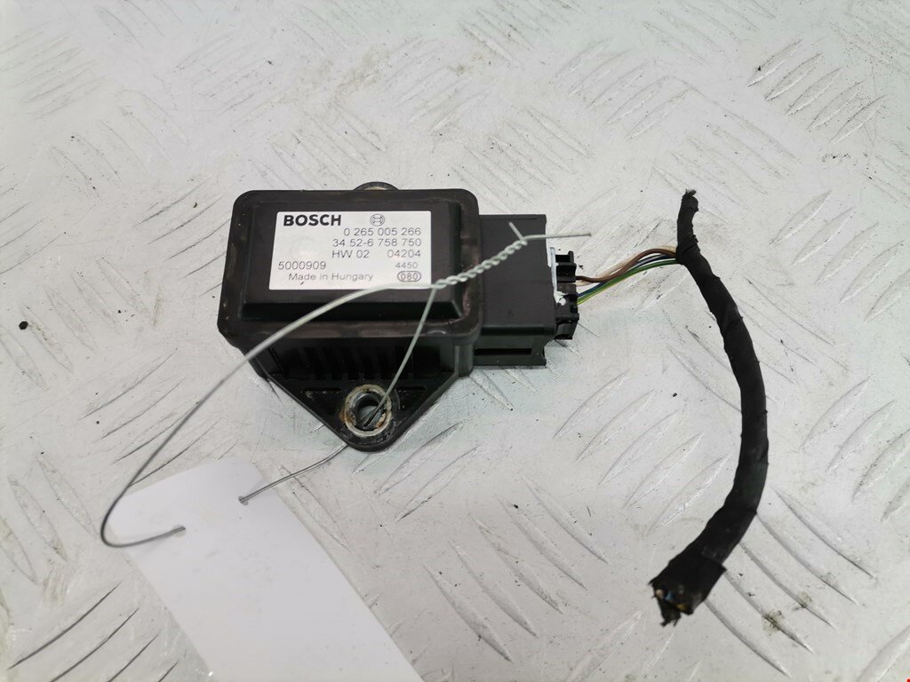 Датчик ускорения (курсовой устойчивости уровня оборотов) BMW 6-Series (E63/E64) 34526758750 арт. 1656995