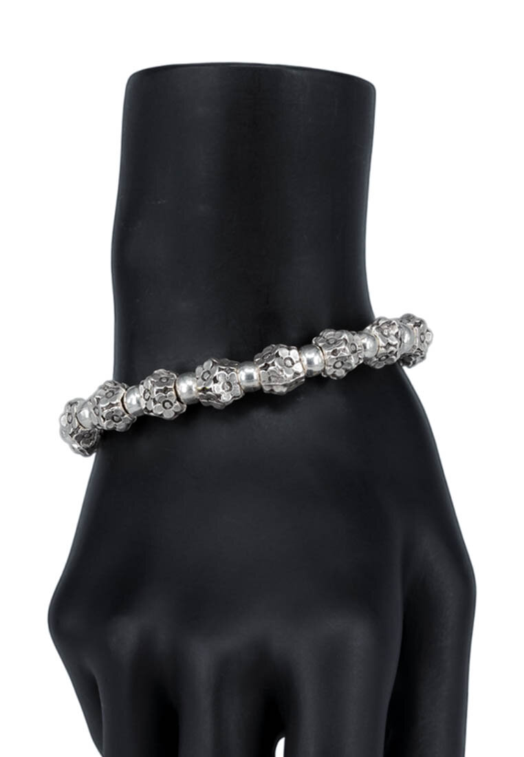 Жесткий браслет