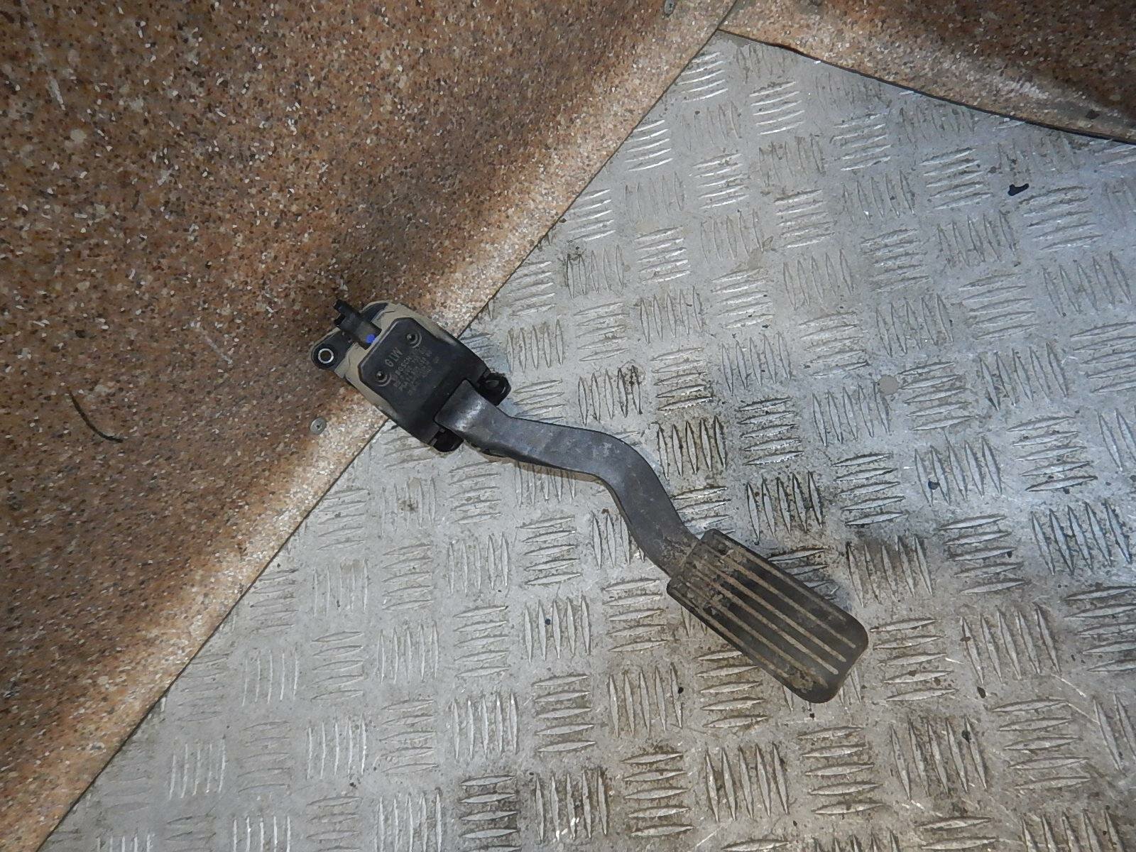 Б/У Педаль газа, Citroen (Ситроен)-C4 (04-11) CITROEN C4 (04-11) Без видимых повреждений. 441886 Peugeot-Citroen арт. 96...