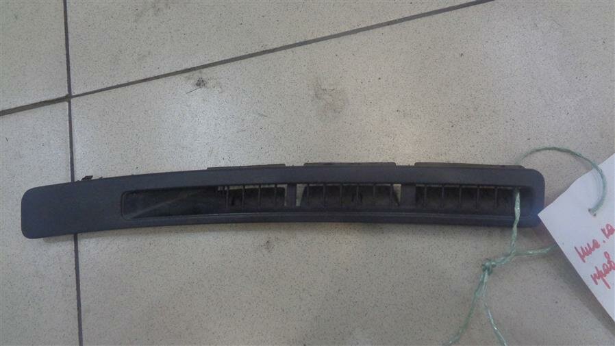 Дефлектор воздушный лобового стекла от Nissan Primera P11 1995-2002