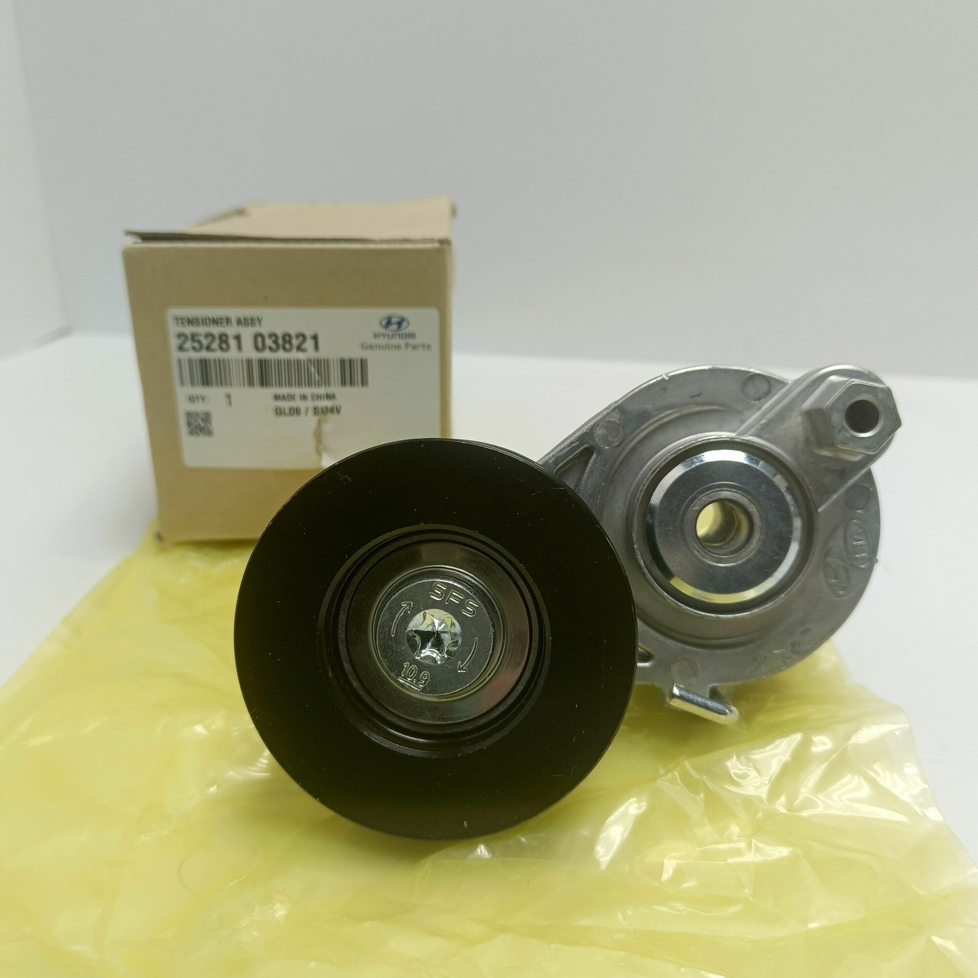 Натяжитель ремня 2528103821 Hyundai-KIA
