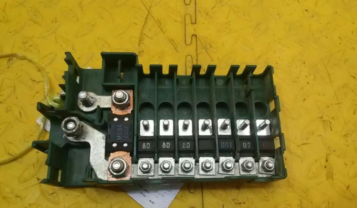 Блок предохранителей X5 E53 BMW 61138387541