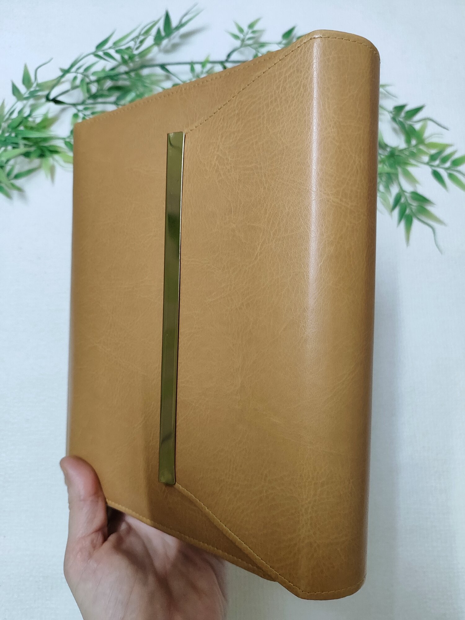 Недатированный планер-клатч "Солнышко", А5, на кольцевом механизме, 152 л, обложка из экокожи