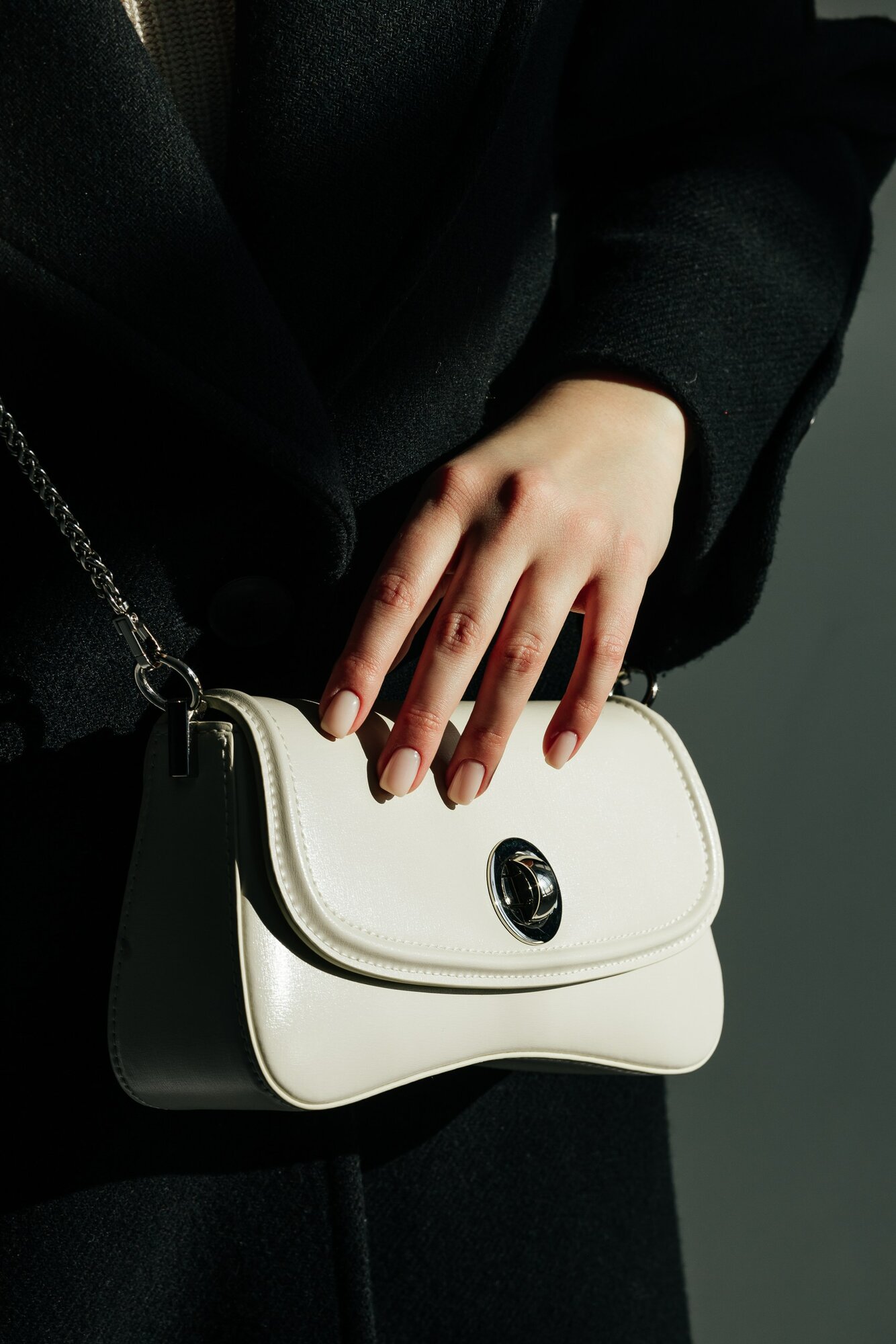 Сумка багет Pearlescent