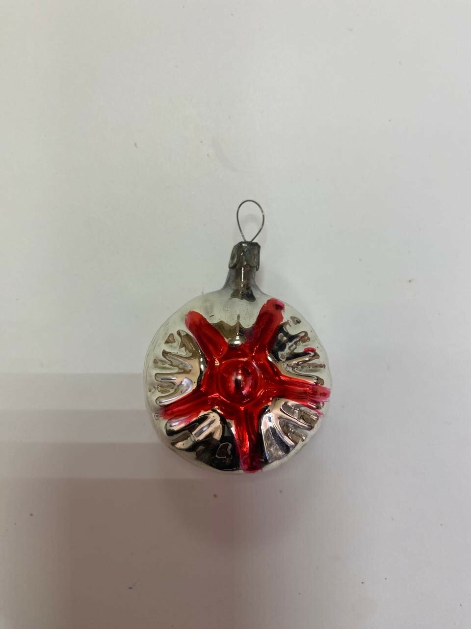 Игрушка на елку Медальон со звездой Винтаж из СССР