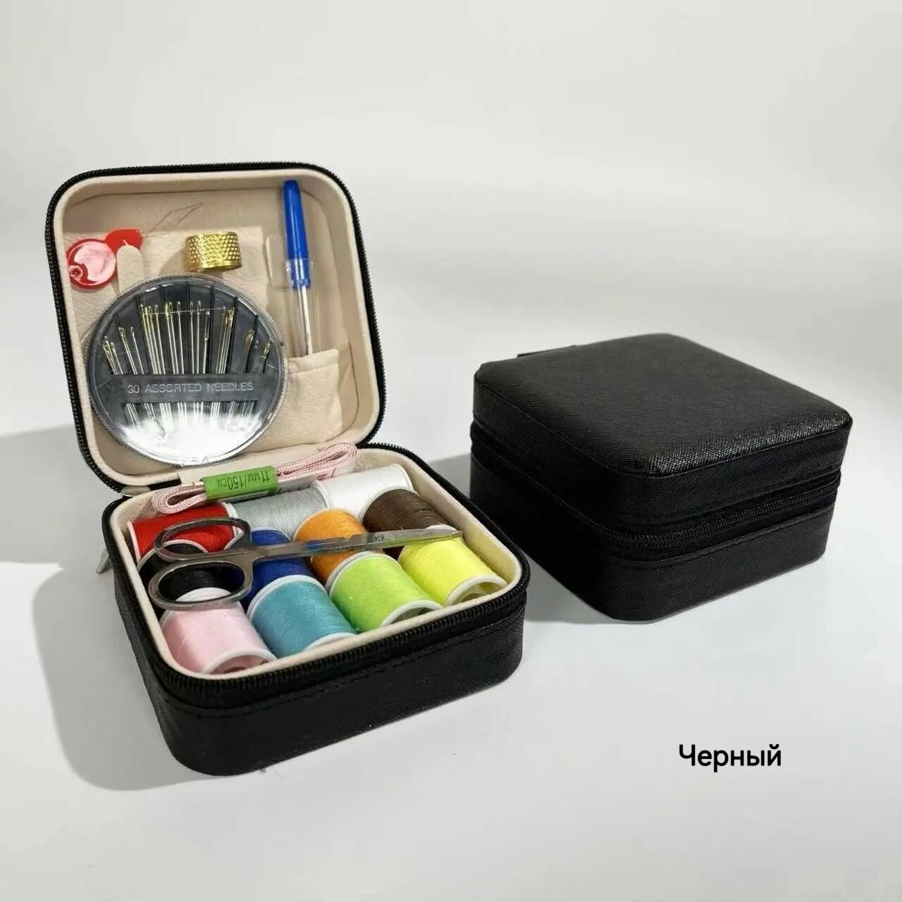 Набор ниток, иголок и швейных принадлежностей дорожный